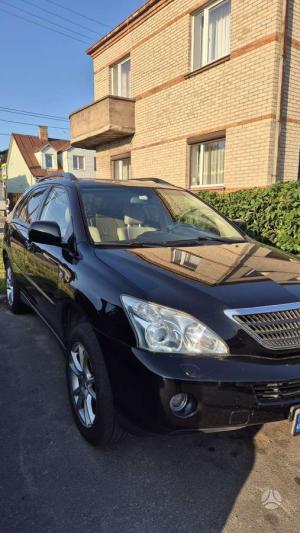 Melns Lexus RX 400h 2007 Kauņa, ar dzinēja tilpumu 3.31 L un nobraukumu 272 tūkst. km par 6300 €, foto  vietnē AUTOMOTO.COM.LV