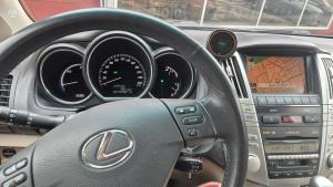 Melns Lexus RX 400h 2007 Kauņa, ar dzinēja tilpumu 3.31 L un nobraukumu 272 tūkst. km par 6300 €, foto 21 vietnē AUTOMOTO.COM.LV