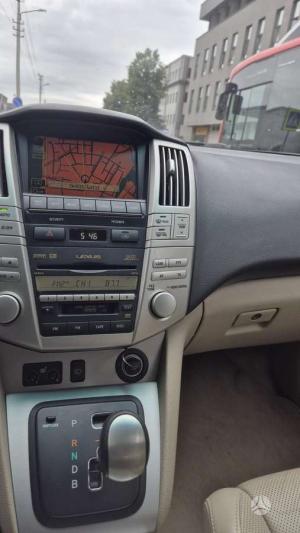 Melns Lexus RX 400h 2007 Kauņa, ar dzinēja tilpumu 3.31 L un nobraukumu 272 tūkst. km par 6300 €, foto 23 vietnē AUTOMOTO.COM.LV