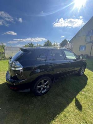 Black Lexus RX 400h 2007 in Vilnius, with an engine capacity of 3.31 L and mileage of 300 thousand km for 2900 €, photo 7 on AUTOMOTO.COM.LV