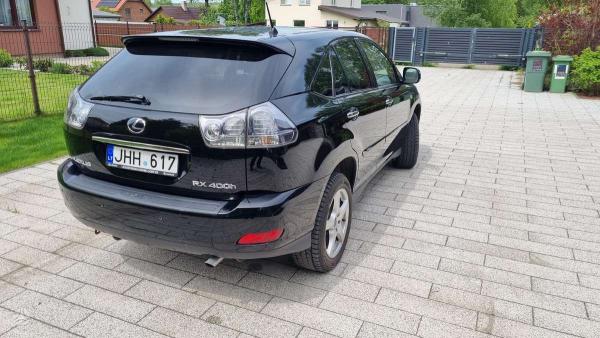 Black Lexus RX 400h 2008 in Vilnius, with an engine capacity of 3.31 L and mileage of 313 thousand km for 7400 €, photo 4 on AUTOMOTO.COM.LV