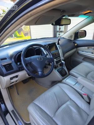 Black Lexus RX 400h 2008 in Vilnius, with an engine capacity of 3.30 L and mileage of 270 thousand km for 7400 €, photo 9 on AUTOMOTO.COM.LV