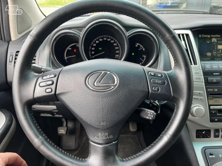 Black Lexus RX 400h 2008 in Kaunas, with an engine capacity of 3.30 L and mileage of 330 thousand km for 4699 €, photo 11 on AUTOMOTO.COM.LV
