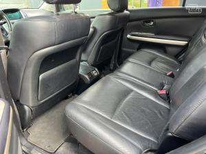 Black Lexus RX 400h 2008 in Kaunas, with an engine capacity of 3.30 L and mileage of 330 thousand km for 4699 €, photo 14 on AUTOMOTO.COM.LV
