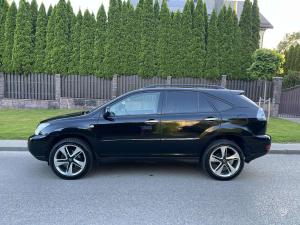 Black Lexus RX 400h 2008 in Vilnius, with an engine capacity of 3.30 L and mileage of 308 thousand km for 4499 €, photo 3 on AUTOMOTO.COM.LV
