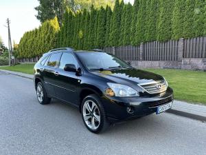 Black Lexus RX 400h 2008 in Vilnius, with an engine capacity of 3.30 L and mileage of 308 thousand km for 4499 €, photo 9 on AUTOMOTO.COM.LV