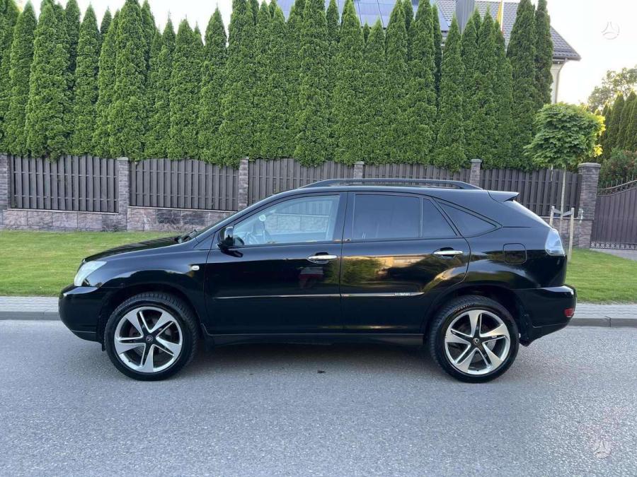 Black Lexus RX 400h 2008 in Vilnius, with an engine capacity of 3.30 L and mileage of 308 thousand km for 4500 €, photo 3 on AUTOMOTO.COM.LV