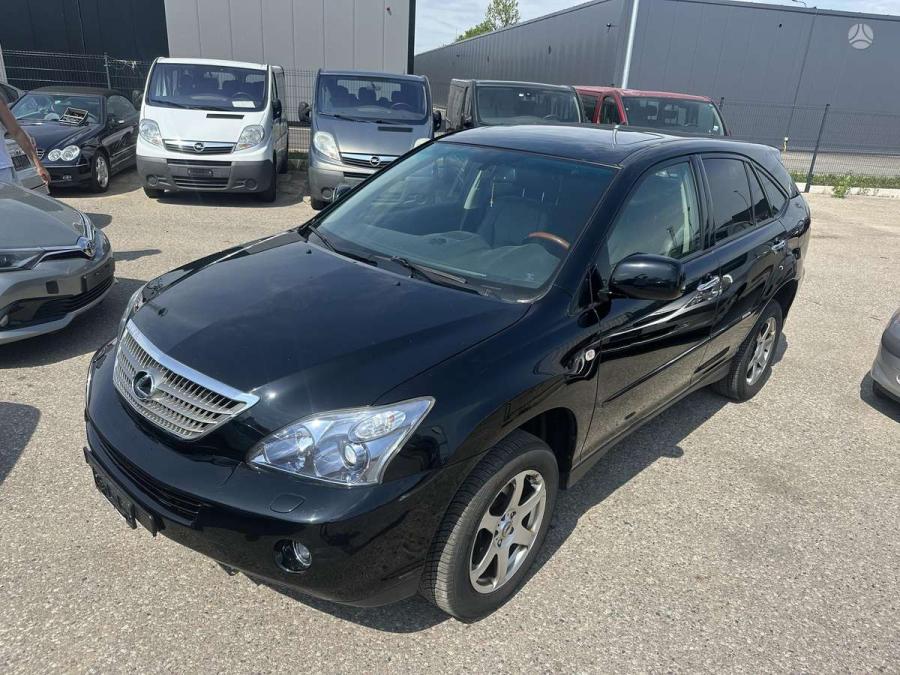 Black Lexus RX 400h 2008 in Kaunas, with an engine capacity of 3.30 L and mileage of 286 thousand km for 4450 €, photo 1 on AUTOMOTO.COM.LV