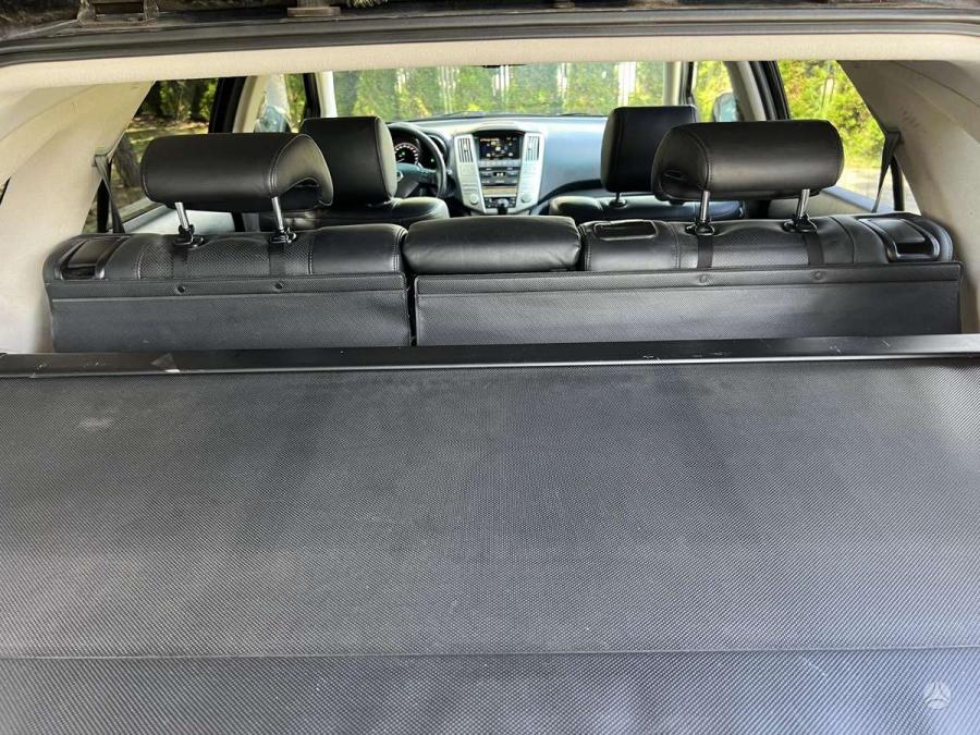 Melns Lexus RX 400h 2008 Viļņa, ar dzinēja tilpumu 3.30 L un nobraukumu 286 tūkst. km par 4850 €, foto 21 vietnē AUTOMOTO.COM.LV