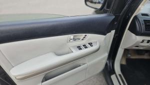 Melns Lexus RX 400h 2008 Viļņa, ar dzinēja tilpumu 3.31 L un nobraukumu 222 tūkst. km par 5700 €, foto 20 vietnē AUTOMOTO.COM.LV