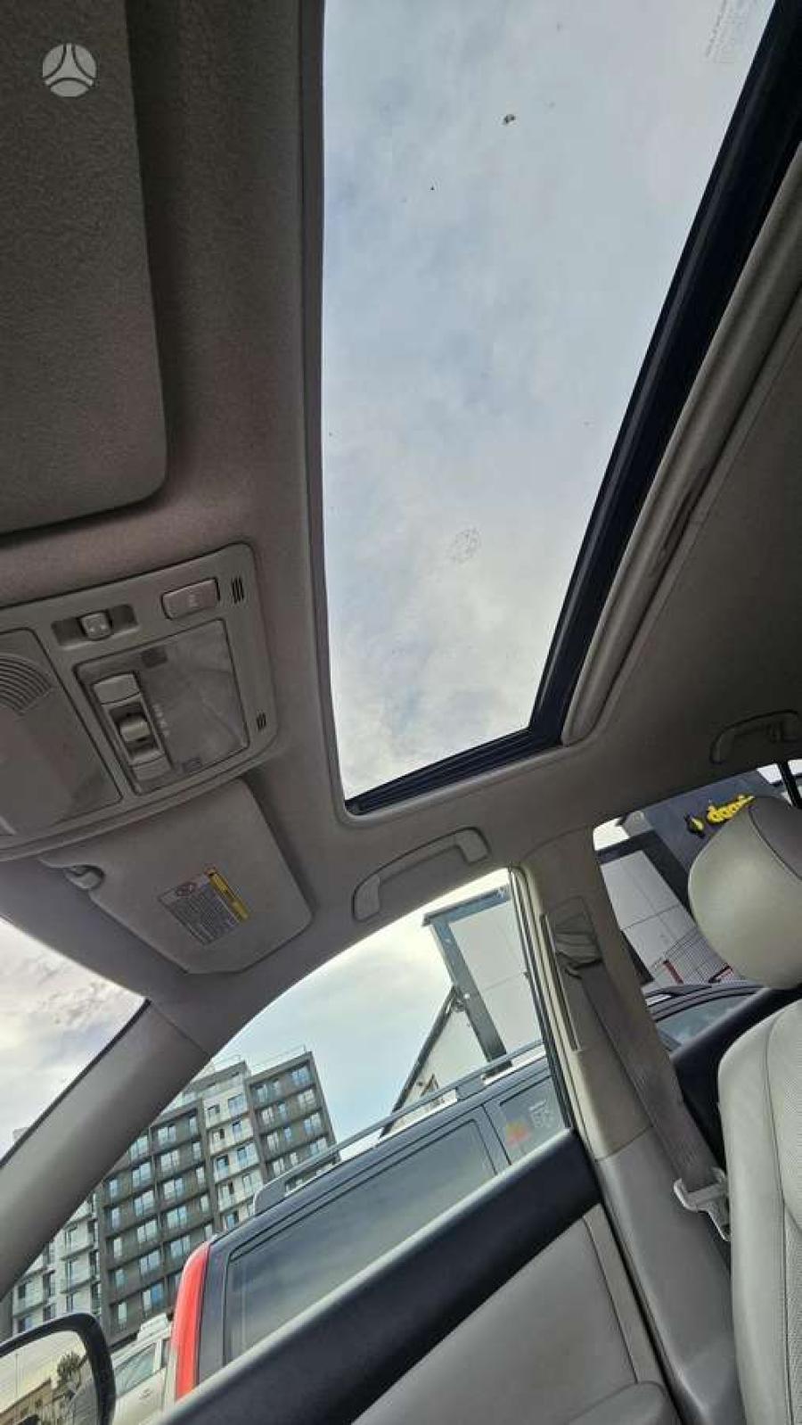 Melns Lexus RX 400h 2008 Viļņa, ar dzinēja tilpumu 3.31 L un nobraukumu 222 tūkst. km par 5700 €, foto 29 vietnē AUTOMOTO.COM.LV