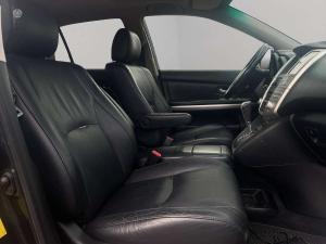 Melns Lexus RX 400h 2008 Viļņa, ar dzinēja tilpumu 3.30 L un nobraukumu 220 tūkst. km par 7299 €, foto 9 vietnē AUTOMOTO.COM.LV