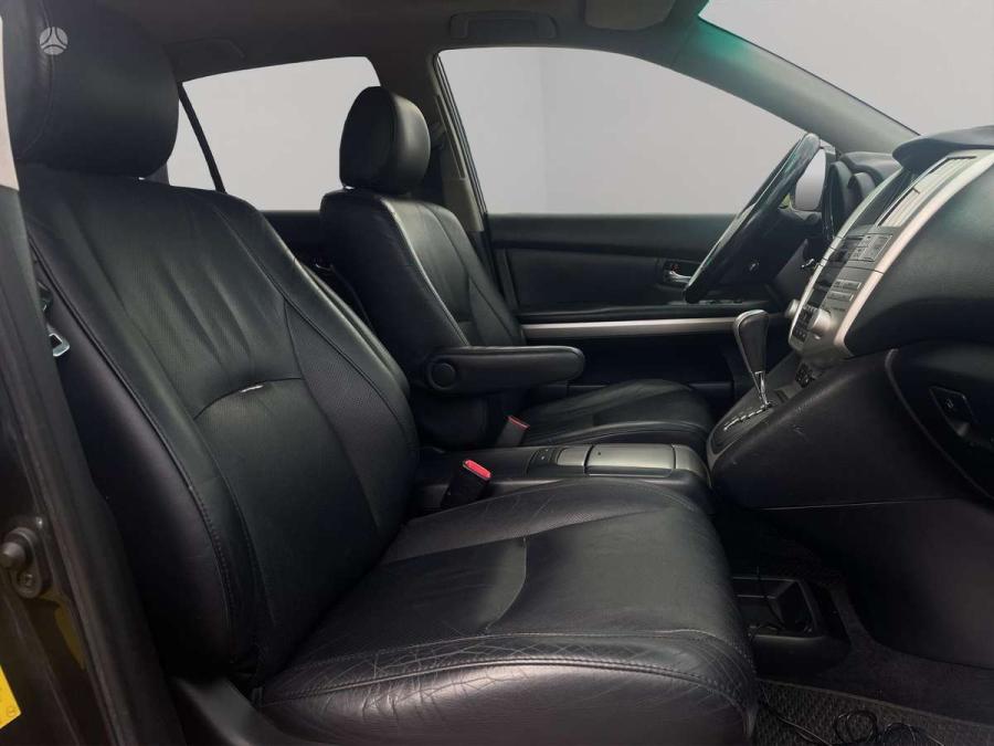 Melns Lexus RX 400h 2008 Viļņa, ar dzinēja tilpumu 3.30 L un nobraukumu 220 tūkst. km par 7299 €, foto 9 vietnē AUTOMOTO.COM.LV
