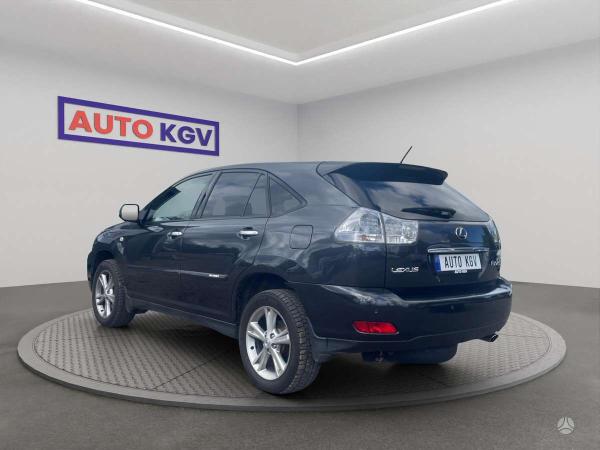 Black Lexus RX 400h 2008 in Vilnius, with an engine capacity of 3.30 L and mileage of 220 thousand km for 7299 €, photo 4 on AUTOMOTO.COM.LV