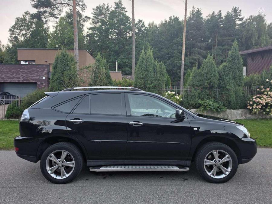Melns Lexus RX 400h 2008 Viļņa, ar dzinēja tilpumu 3.32 L un nobraukumu 227 tūkst. km par 5800 €, foto 6 vietnē AUTOMOTO.COM.LV