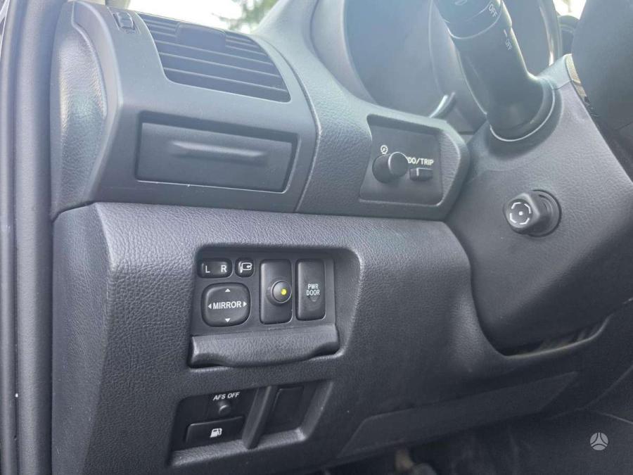 Melns Lexus RX 400h 2008 Viļņa, ar dzinēja tilpumu 3.32 L un nobraukumu 227 tūkst. km par 5800 €, foto 12 vietnē AUTOMOTO.COM.LV