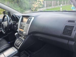 Melns Lexus RX 400h 2008 Viļņa, ar dzinēja tilpumu 3.32 L un nobraukumu 227 tūkst. km par 5800 €, foto 16 vietnē AUTOMOTO.COM.LV