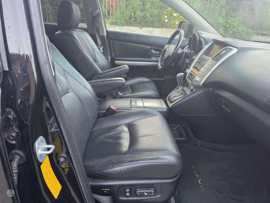 Melns Lexus RX 400h 2008 Viļņa, ar dzinēja tilpumu 3.32 L un nobraukumu 227 tūkst. km par 5800 €, foto 19 vietnē AUTOMOTO.COM.LV