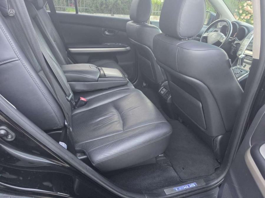 Melns Lexus RX 400h 2008 Viļņa, ar dzinēja tilpumu 3.32 L un nobraukumu 227 tūkst. km par 5800 €, foto 20 vietnē AUTOMOTO.COM.LV