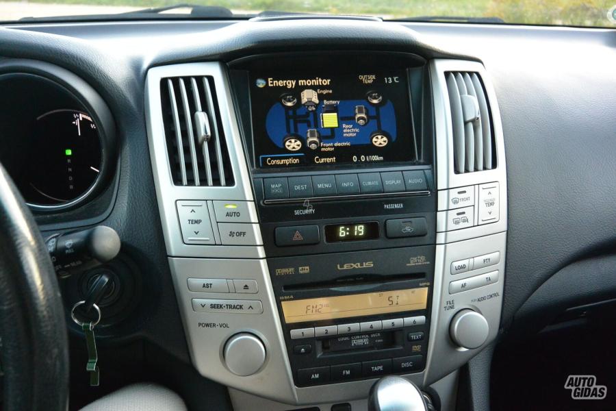 Melns Lexus RX 400h 2008 Viļņa, ar dzinēja tilpumu 3.30 L un nobraukumu 268 tūkst. km par 6400 €, foto 13 vietnē AUTOMOTO.COM.LV