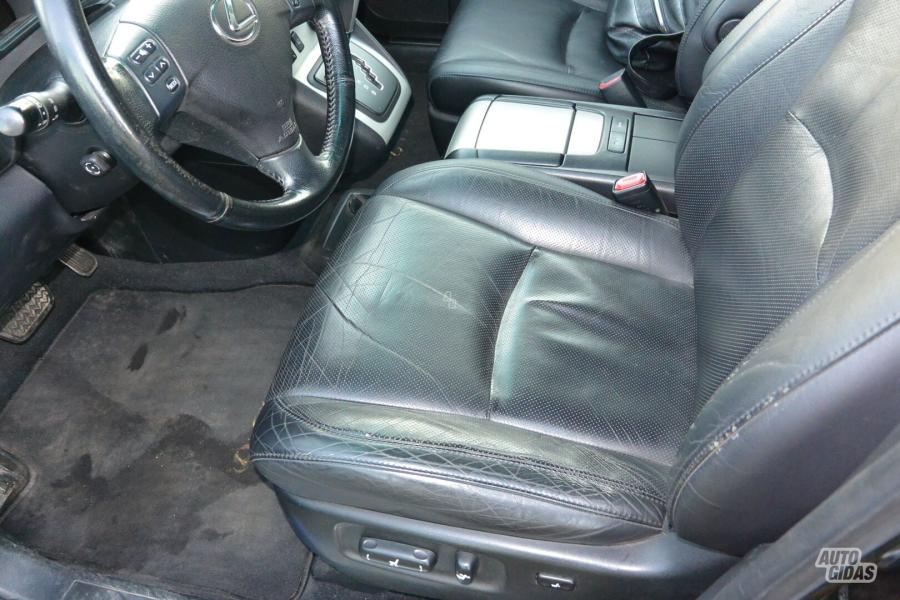 Melns Lexus RX 400h 2008 Viļņa, ar dzinēja tilpumu 3.30 L un nobraukumu 268 tūkst. km par 6400 €, foto 15 vietnē AUTOMOTO.COM.LV