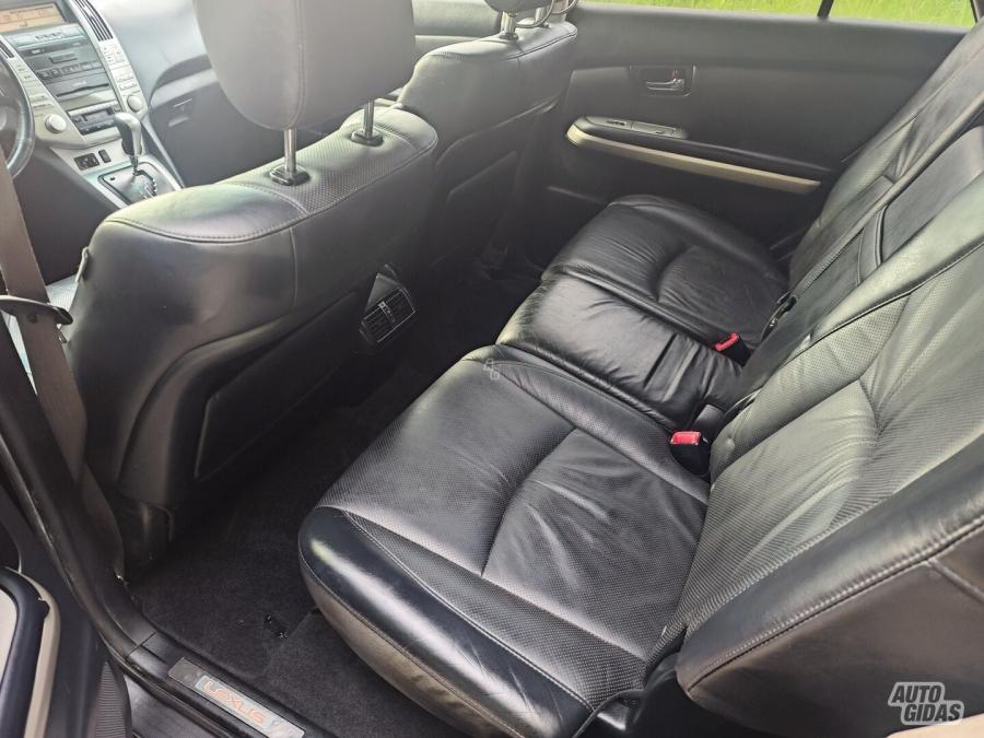 Black Lexus RX 400h 2009 in Vilnius, with an engine capacity of 3.30 L and mileage of 405 thousand km for 5300 €, photo 10 on AUTOMOTO.COM.LV