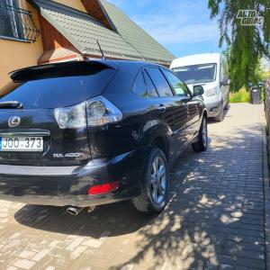 Black Lexus RX 400h 2009 in Trakai, with an engine capacity of 3.30 L and mileage of 343 thousand km for 7200 €, photo 17 on AUTOMOTO.COM.LV