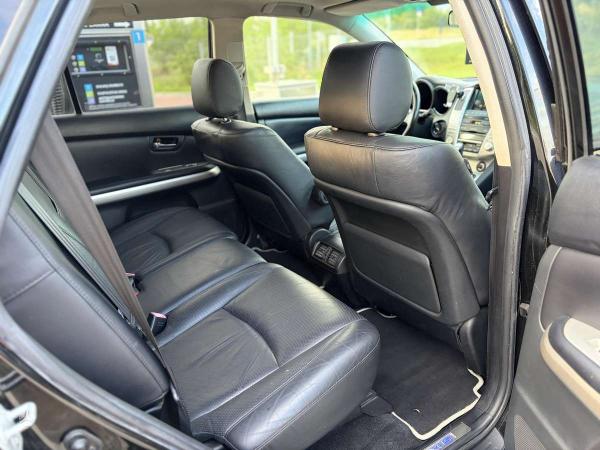 Black Lexus RX 400h 2009 in Vilnius, with an engine capacity of 3.30 L and mileage of 226 thousand km for 7800 €, photo 10 on AUTOMOTO.COM.LV