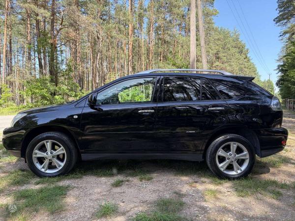 Melns Lexus RX 400h 2009 Viļņa, ar dzinēja tilpumu 3.30 L un nobraukumu 226 tūkst. km par 7800 €, foto 4 vietnē AUTOMOTO.COM.LV
