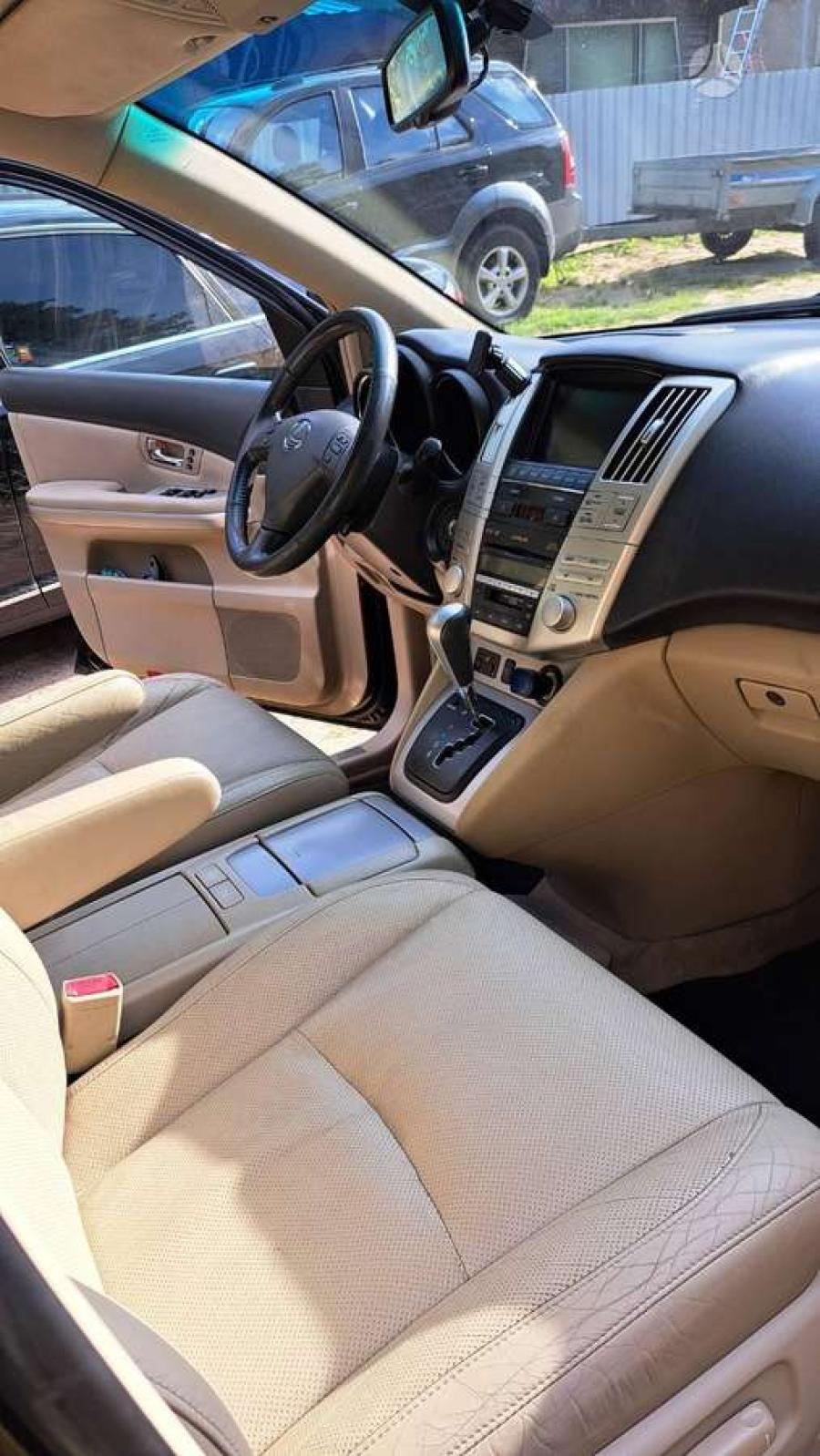 Melns Lexus RX 400h 2009 Viļņa, ar dzinēja tilpumu 3.30 L un nobraukumu 360 tūkst. km par 6500 €, foto 5 vietnē AUTOMOTO.COM.LV