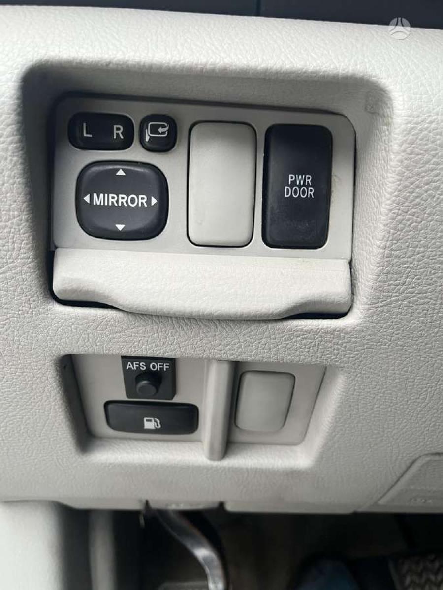 Black Lexus RX 400h 2010 in Vilnius, with an engine capacity of 3.31 L and mileage of 324 thousand km for 4500 €, photo 7 on AUTOMOTO.COM.LV