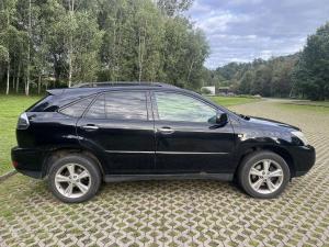 Black Lexus RX 400h 2010 in Vilnius, with an engine capacity of 3.31 L and mileage of 324 thousand km for 4500 €, photo 9 on AUTOMOTO.COM.LV