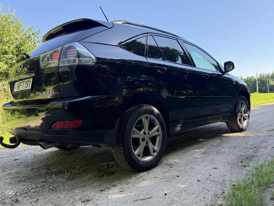 Black Lexus RX 400h 2006 in Kaunas, with an engine capacity of 3.30 L and mileage of 501 thousand km for 5500 €, photo 7 on AUTOMOTO.COM.LV