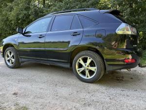 Black Lexus RX 400h 2006 in Kaunas, with an engine capacity of 3.30 L and mileage of 501 thousand km for 5500 €, photo 9 on AUTOMOTO.COM.LV