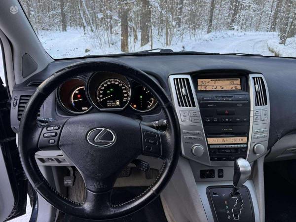 Zils Lexus RX 400h 2005 Viļņa, ar dzinēja tilpumu 4.00 L un nobraukumu 386 tūkst. km par 4200 €, foto 7 vietnē AUTOMOTO.COM.LV