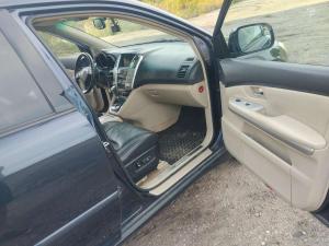 Blue Lexus RX 400h 2005 in Vilnius, with an engine capacity of 3.31 L and mileage of 300 thousand km for 6500 €, photo 12 on AUTOMOTO.COM.LV