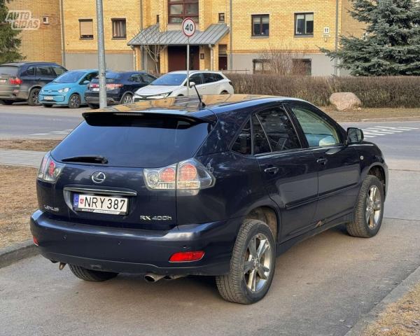 Zils Lexus RX 400h 2006 Viļņa, ar dzinēja tilpumu 3.30 L un nobraukumu 383 tūkst. km par 3900 €, foto 4 vietnē AUTOMOTO.COM.LV