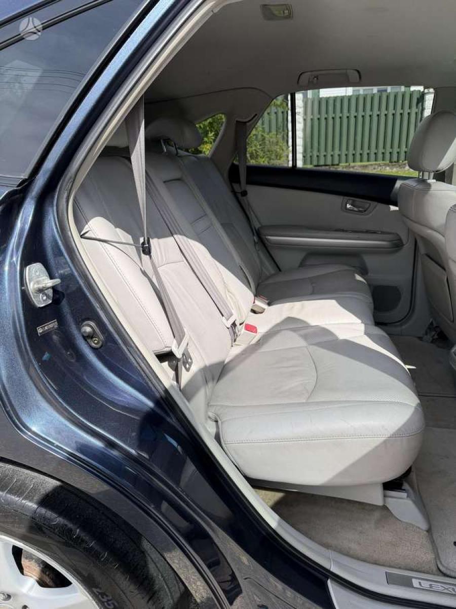 Blue Lexus RX 400h 2006 in Vilnius, with an engine capacity of 3.31 L and mileage of 250 thousand km for 3950 €, photo 20 on AUTOMOTO.COM.LV