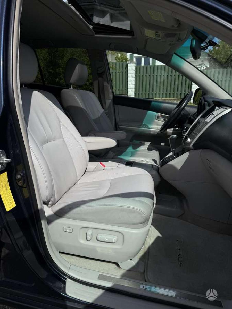 Blue Lexus RX 400h 2006 in Vilnius, with an engine capacity of 3.31 L and mileage of 250 thousand km for 3950 €, photo 22 on AUTOMOTO.COM.LV