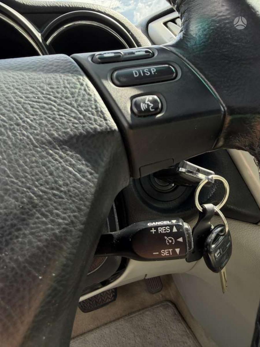 Blue Lexus RX 400h 2006 in Vilnius, with an engine capacity of 3.31 L and mileage of 250 thousand km for 3950 €, photo 27 on AUTOMOTO.COM.LV