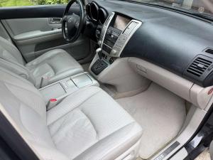 Blue Lexus RX 400h 2006 in Siauliai, with an engine capacity of 3.50 L and mileage of 290 thousand km for 6200 €, photo 8 on AUTOMOTO.COM.LV