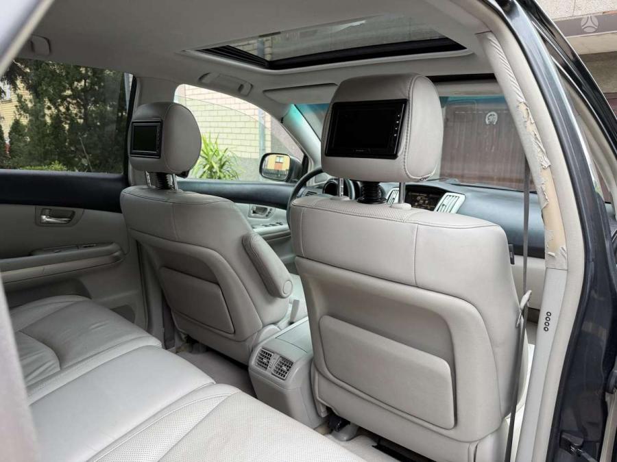 Blue Lexus RX 400h 2006 in Siauliai, with an engine capacity of 3.50 L and mileage of 290 thousand km for 6200 €, photo 10 on AUTOMOTO.COM.LV