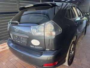 Zils Lexus RX 400h 2007 Viļņa, ar dzinēja tilpumu 3.30 L un nobraukumu 240 tūkst. km par 7500 €, foto 3 vietnē AUTOMOTO.COM.LV