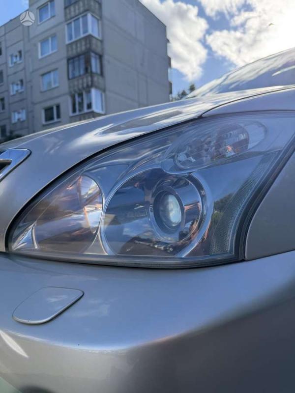 Brown Lexus RX 400h 2006 in Vilnius, with an engine capacity of 3.30 L and mileage of 300 thousand km for 3850 €, photo 3 on AUTOMOTO.COM.LV