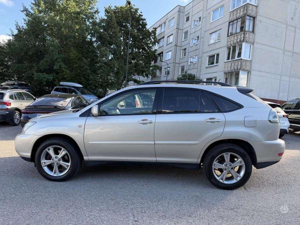 Brown Lexus RX 400h 2006 in Vilnius, with an engine capacity of 3.30 L and mileage of 300 thousand km for 3850 €, photo 7 on AUTOMOTO.COM.LV