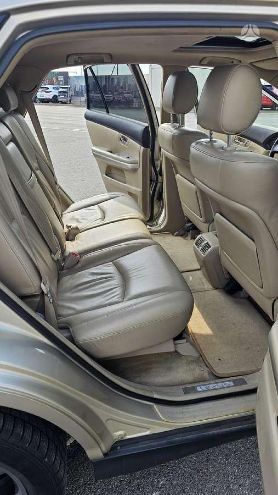 Brūns Lexus RX 400h 2006 Viļņa, ar dzinēja tilpumu 3.31 L un nobraukumu 305 tūkst. km par 6000 €, foto 7 vietnē AUTOMOTO.COM.LV