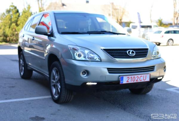 Lexus RX 400h 2006 in Kretinga, with an engine capacity of 3.30 L and mileage of 355 thousand km for 4900 €, photo 3 on AUTOMOTO.COM.LV
