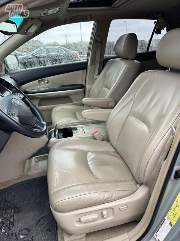 Lexus RX 400h 2006 Viļņa, ar dzinēja tilpumu 3.30 L un nobraukumu 290 tūkst. km par 3800 €, foto 9 vietnē AUTOMOTO.COM.LV