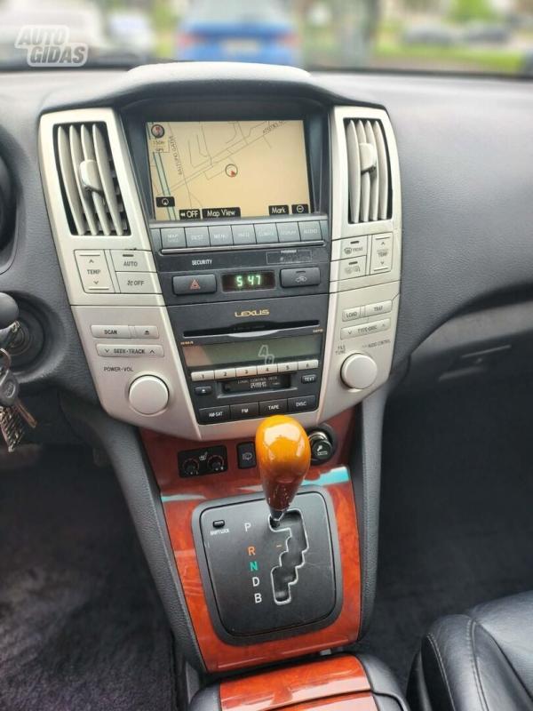 Lexus RX 400h 2007 in Vilnius, with an engine capacity of 3.30 L and mileage of 300 thousand km for 4800 €, photo 8 on AUTOMOTO.COM.LV
