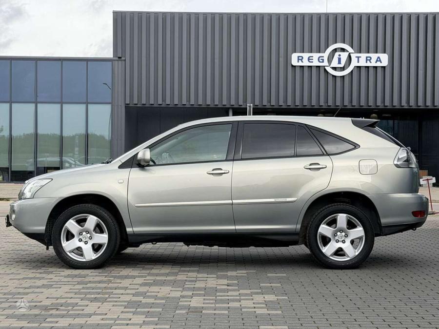 Lexus RX 400h 2007 in Siauliai, with an engine capacity of 3.31 L and mileage of 275 thousand km for 5990 €, photo 9 on AUTOMOTO.COM.LV